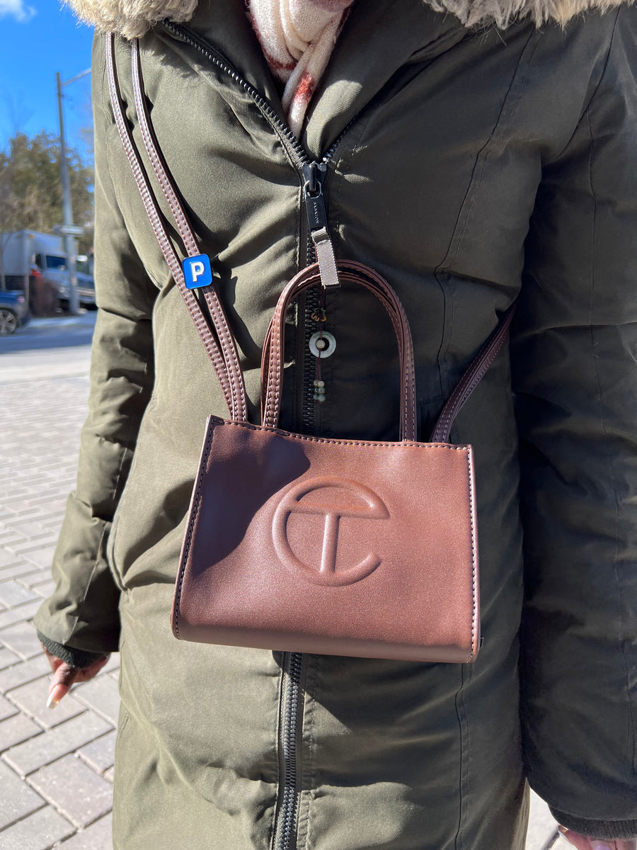 Pushin P enamel Pin. – Unique3ree